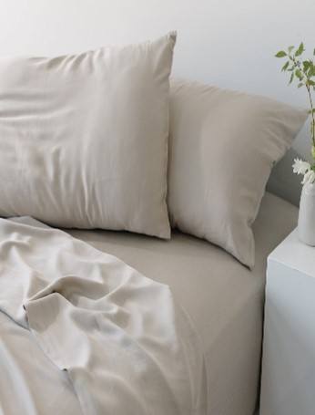 The Ultimate Guide to Luxury Bed Sheets – K Smith Interiors